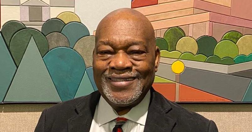 Fort Wayne City Councilman Glynn Hines takes city council presidency ...