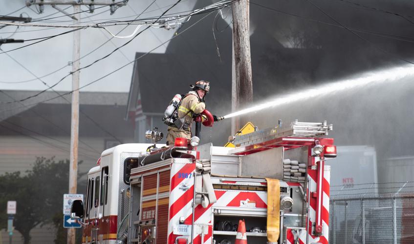 No one injured in fire at Fort Wayne commercial warehouse | Police/Fire ...