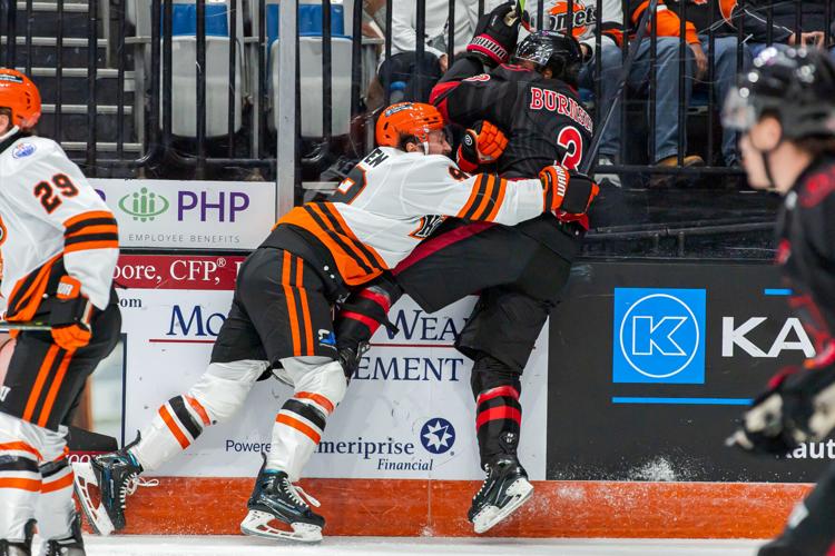 Komets' offense, goaltending, physicality on display in win | Komets ...