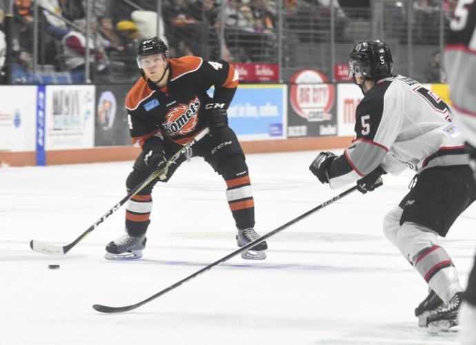 Thursday gallery: Komets' Chase Memorial Game | Photo Galleries ...