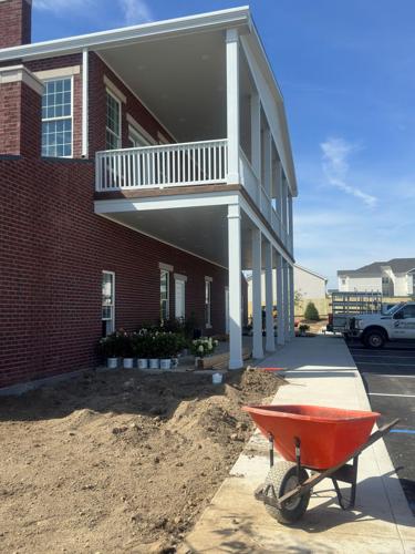 Fort Wayne office market vacancy rate drops; key industry sectors ...