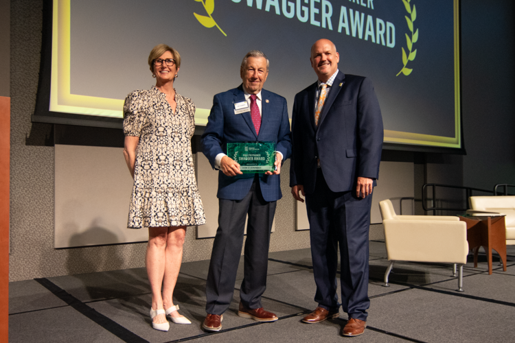 Greater Fort Wayne Inc. honors business excellence with awards at ...