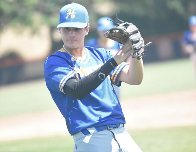 Homestead baseball's season ends in extras on bad hop | High Schools ...