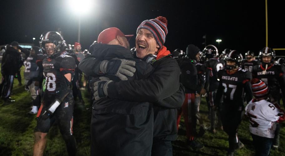 Bishop Luers scores 28 unanswered points against Garrett, Knights headed to Class 3A state ...