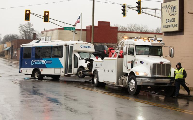 1 badly hurt in crash of 2 Citilink buses, SUV | Police/Fire ...