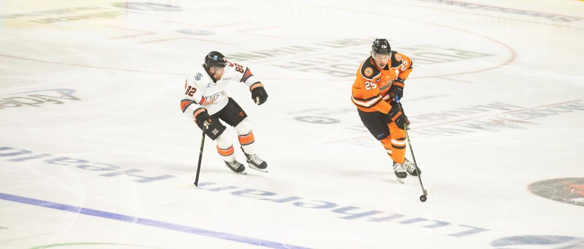 Second period collapse costs Komets in Game 3 loss | Komets ...
