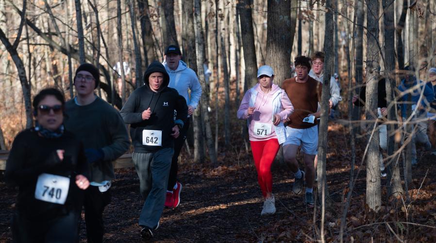 Runners of all ages participate in annual Turkey Trot 5K in Fort Wayne ...