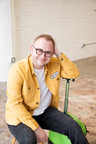 Deaf Fort Wayne actor shares humor, personal story in 'Equals' | Local ...