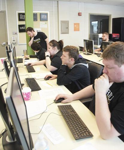 Success follows Indiana Tech cybersecurity team | Local ...
