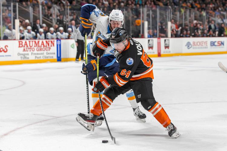 'Frustrated' Komets blanked by opportunistic Walleye, fall to 1-6-1 ...