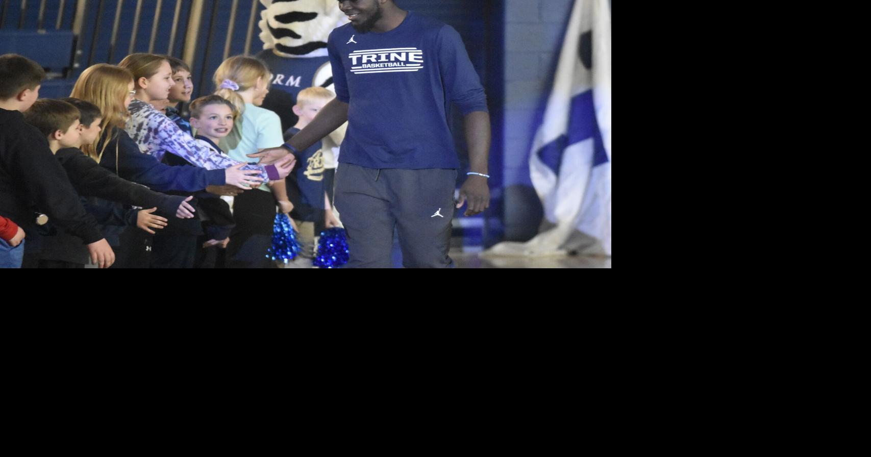 Trine celebrates men's basketball national championship | Local ...