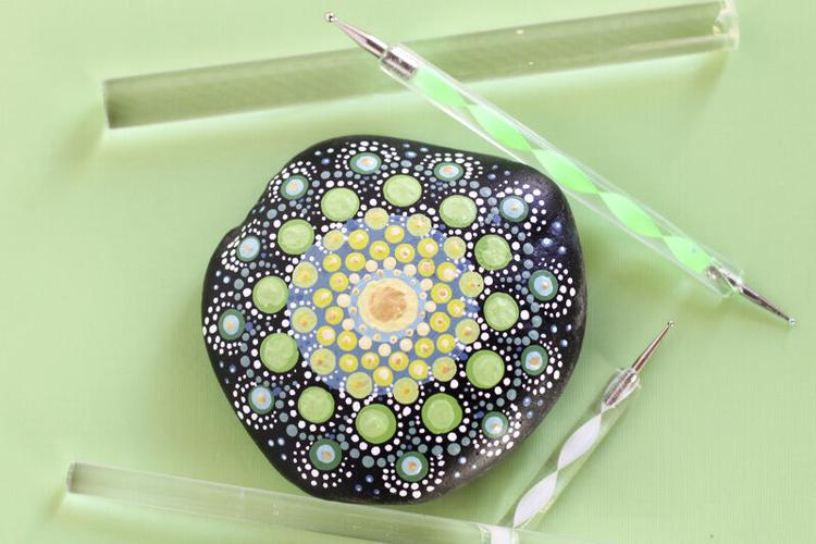 Lessons on decorating rocks | Living | journalgazette.net