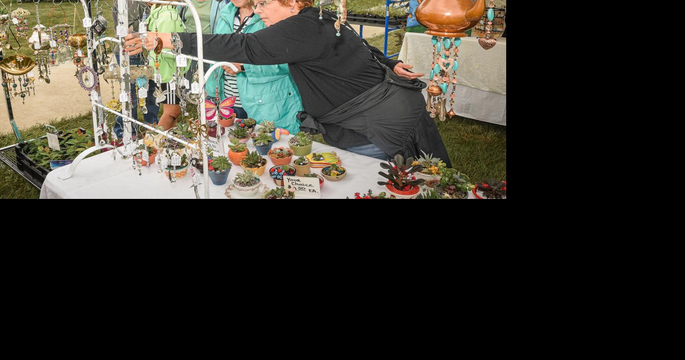 Bloom Fest combines beauty of art, nature | Local Arts | journalgazette.net