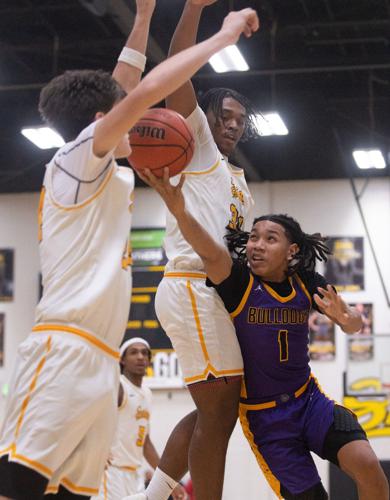 Snider prevails in back-and-forth battle with New Haven | High Schools ...