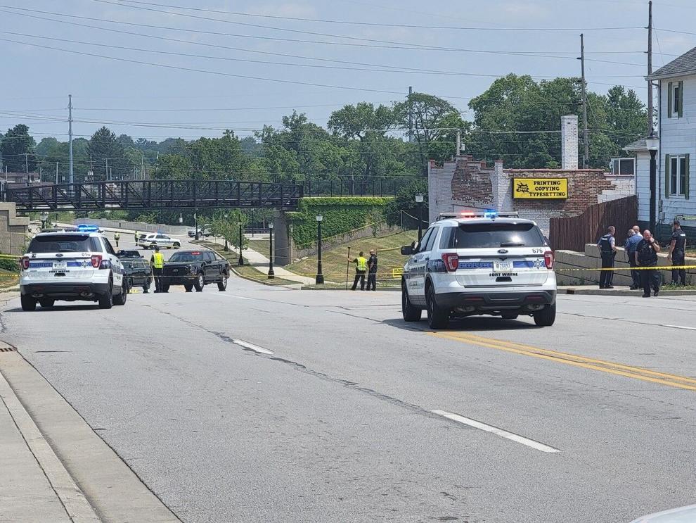 Man killed after officer-involved shooting in Fort Wayne, investigation ...