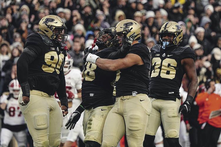 Snider's Johnson, Purdue front ready to lead defense | Purdue ...