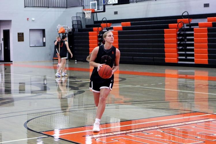 'Our team dynamics are great': Indiana Tech takes undefeated WHAC mark ...