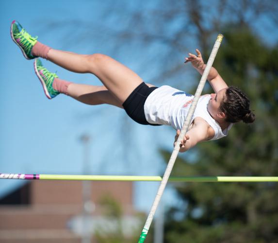 Tuesday Gallery: Northrop wins girls SAC track and field championship ...