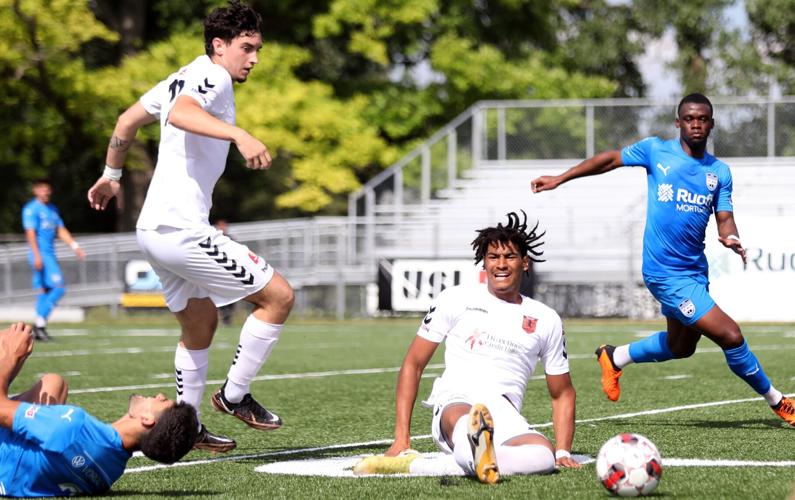 Fort Wayne FC clinches division title: Club’s shutout streak reaches ...