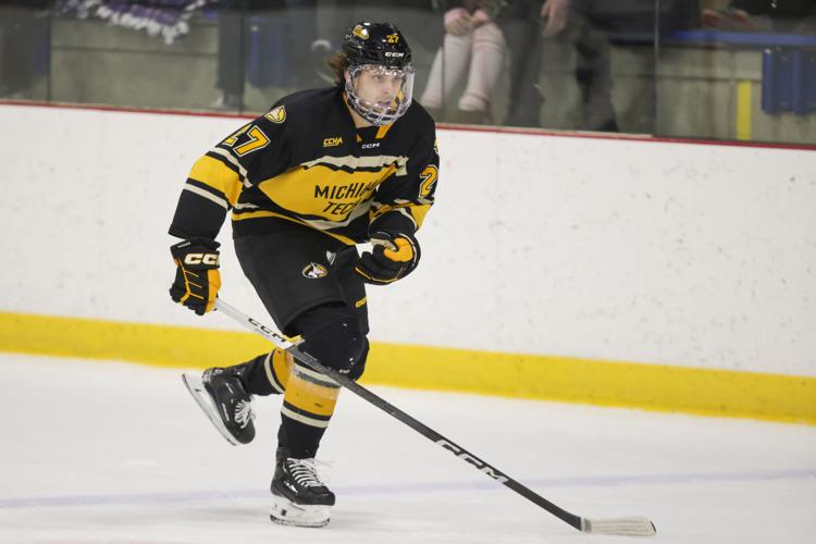 Komets sign Keppen, Volcan and rookie Swankler to start roster ...