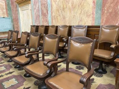Jury chairs returned to original courthouse home | Local ...