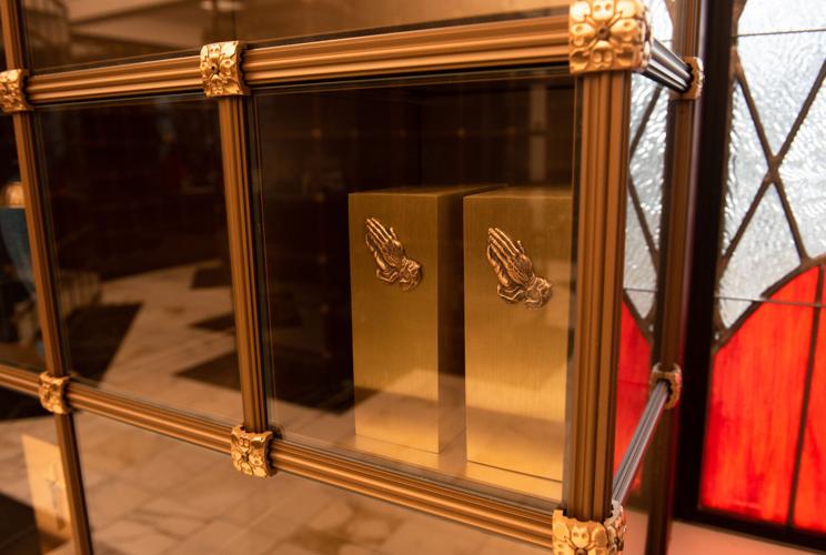 Boomers embrace personalized death trends | Business | journalgazette.net