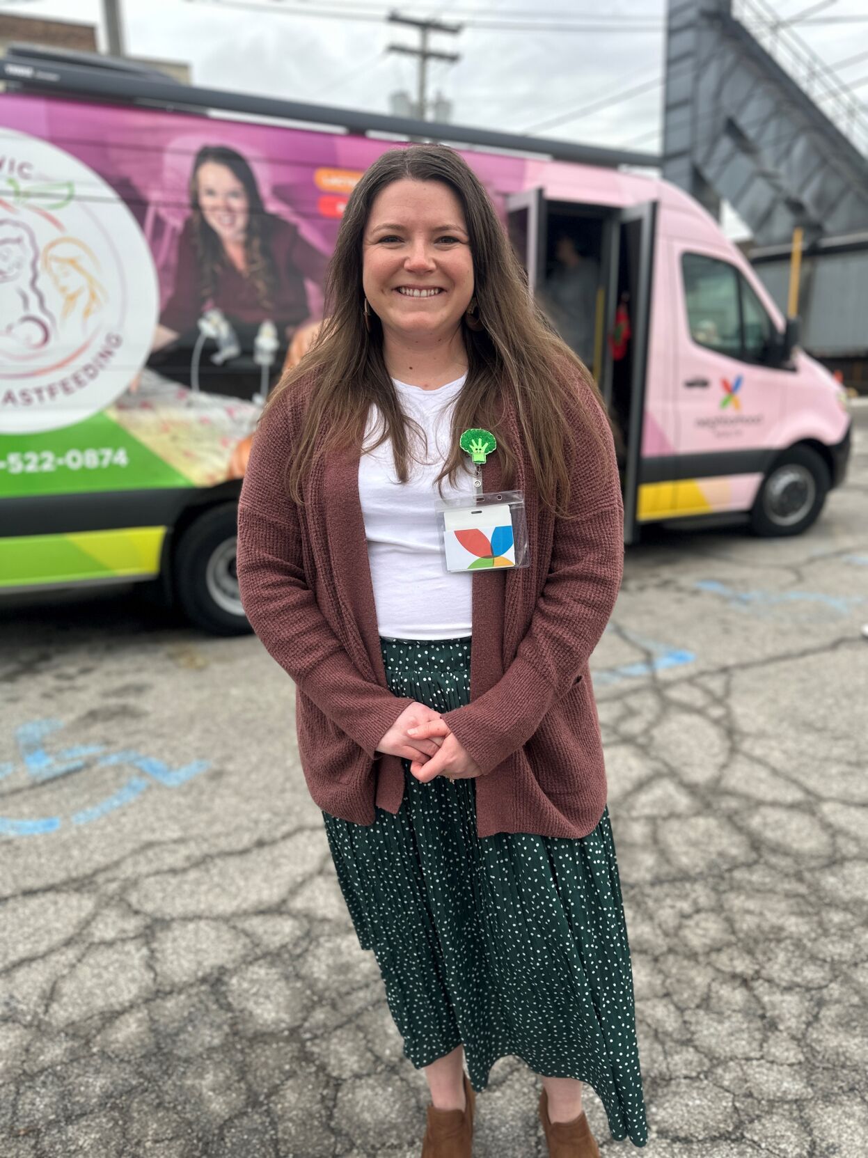 Neighborhood Health celebrates mobile unit to assist breast-feeding ...