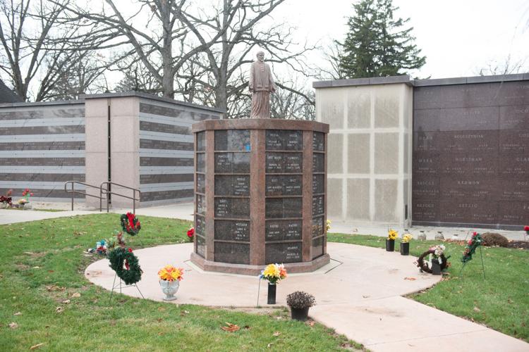 Boomers embrace personalized death trends | Business | journalgazette.net