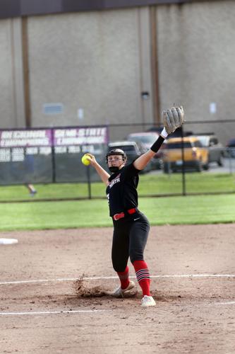 Leo scores seven unanswered runs against Huntington North, takes sole ...