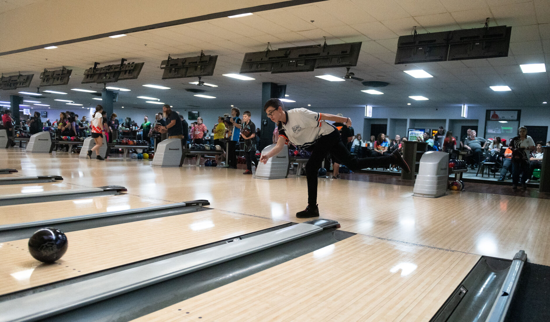 Many positive reviews for city hosting youth bowling tournament ...
