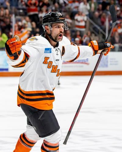 Komets look improved, but still lose 2-1 to rival Walleye | Komets ...