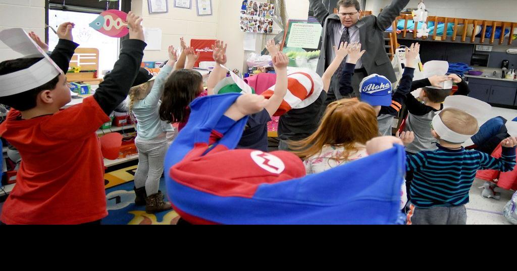 Celebrating Dr. Seuss at Huntertown Elementary | Local | journalgazette.net