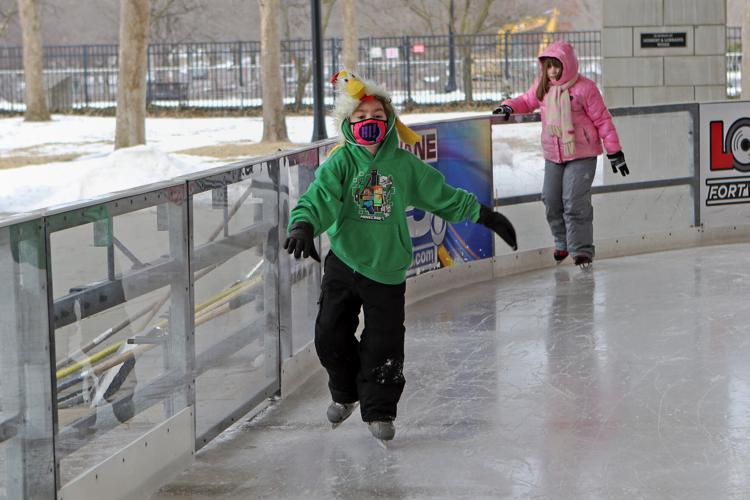 Last day of ice skating at Headwaters Park | Local | journalgazette.net