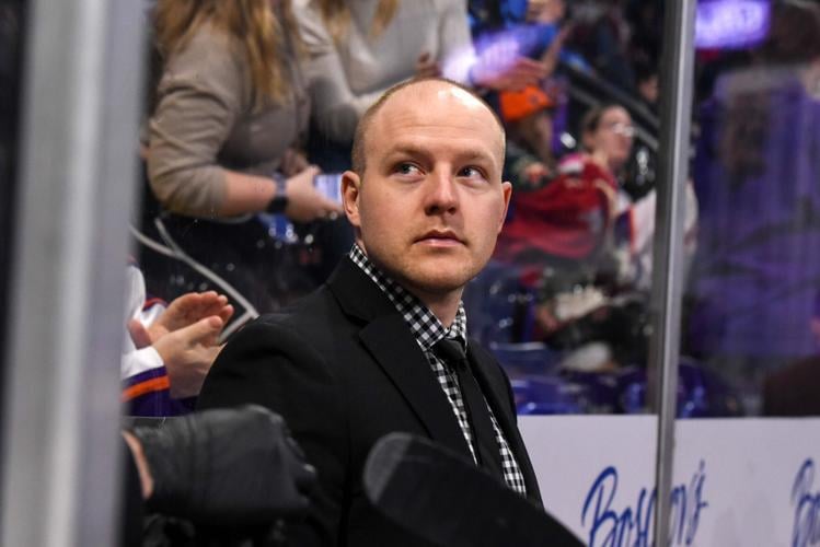 Ex-Komet Jason Binkley works to transform ECHL's Royals | Komets ...