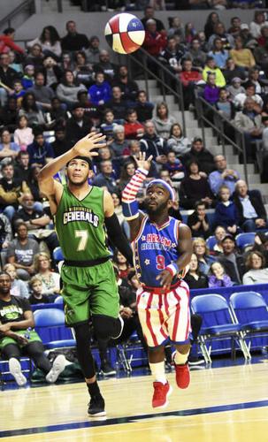 Sunday Gallery: Harlem Globetrotters vs. Washington Generals | Photo ...