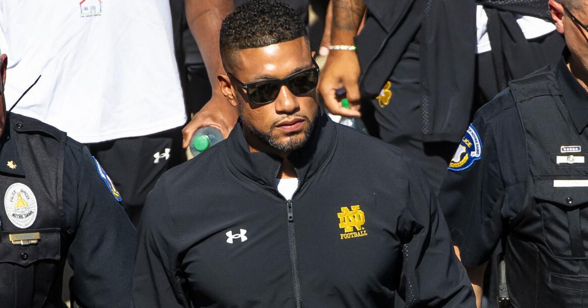 Halftime: No. 17 Notre Dame 14, Miami 3 | Irish Insights ...