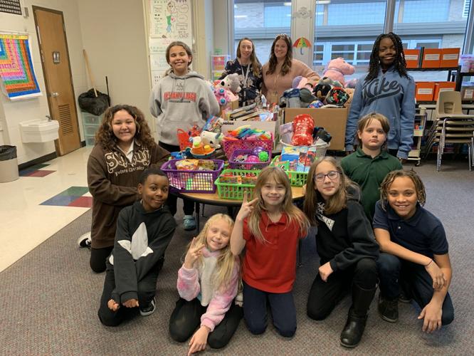 Education Notebook: Fort Wayne students donate comforting items for ...