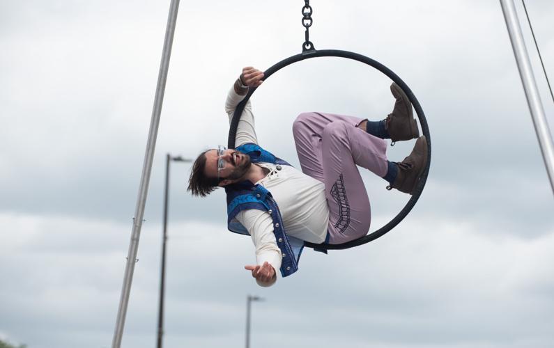 Scenes from BuskerFest in downtown Fort Wayne | Multimedia ...