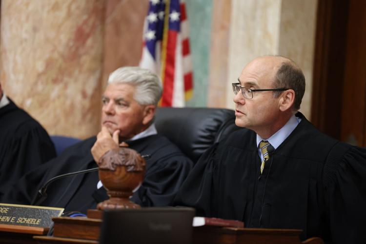 Allen County Courthouse hosts "Appeals on Wheels" | Local ...