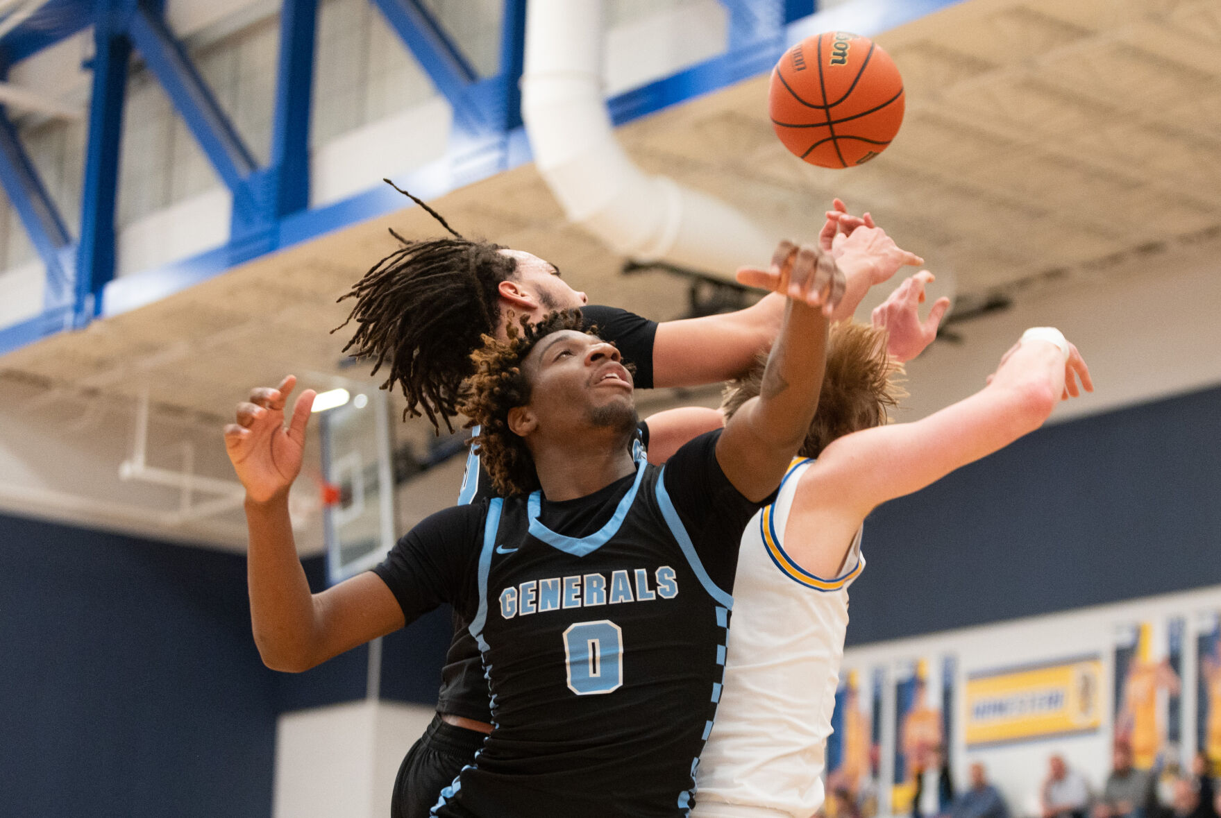 Late 3 thwarts Homestead comeback, keeps Wayne atop SAC standings ...