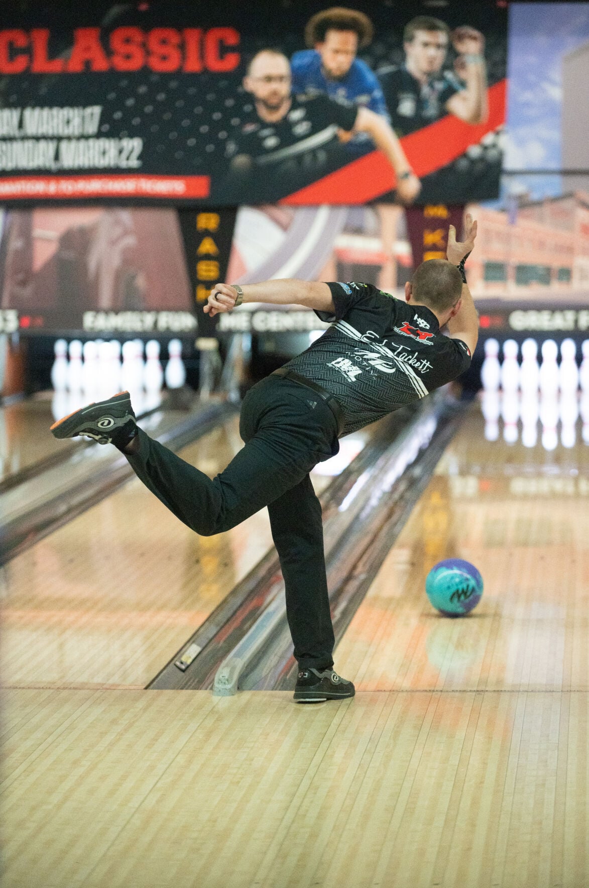 Pro bowlers in city for tournament | Local | journalgazette.net