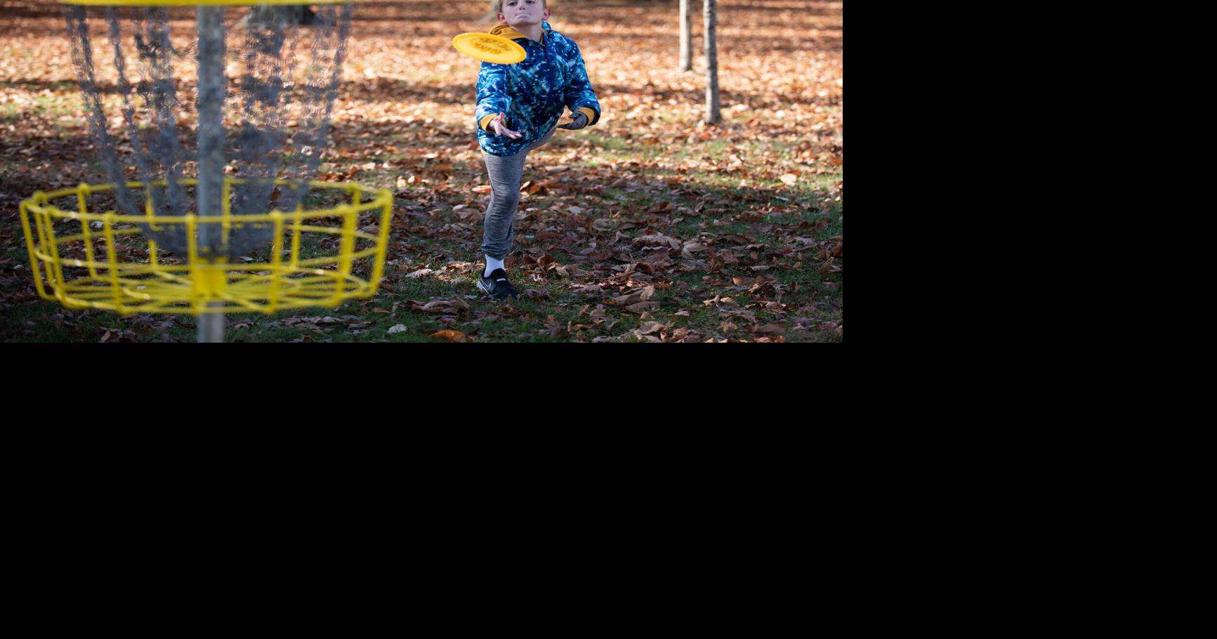 New disc golf course's young designers take it for a spin | Local ...