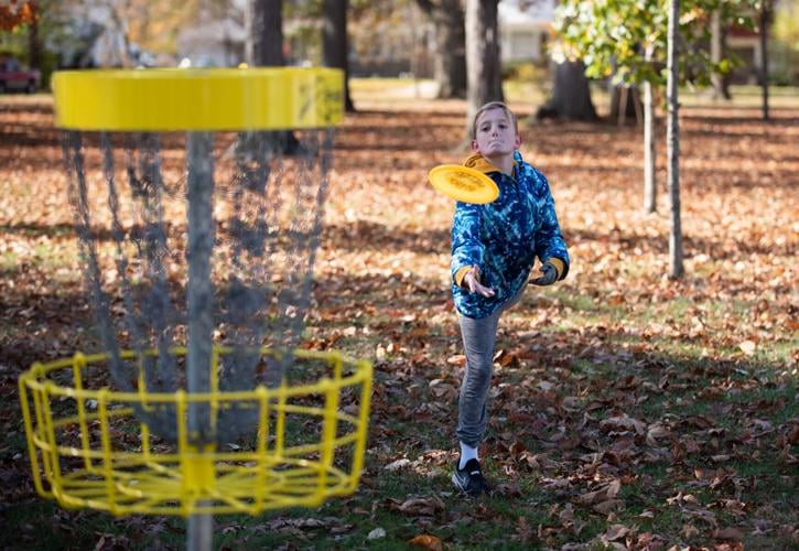 New disc golf course's young designers take it for a spin | Local ...