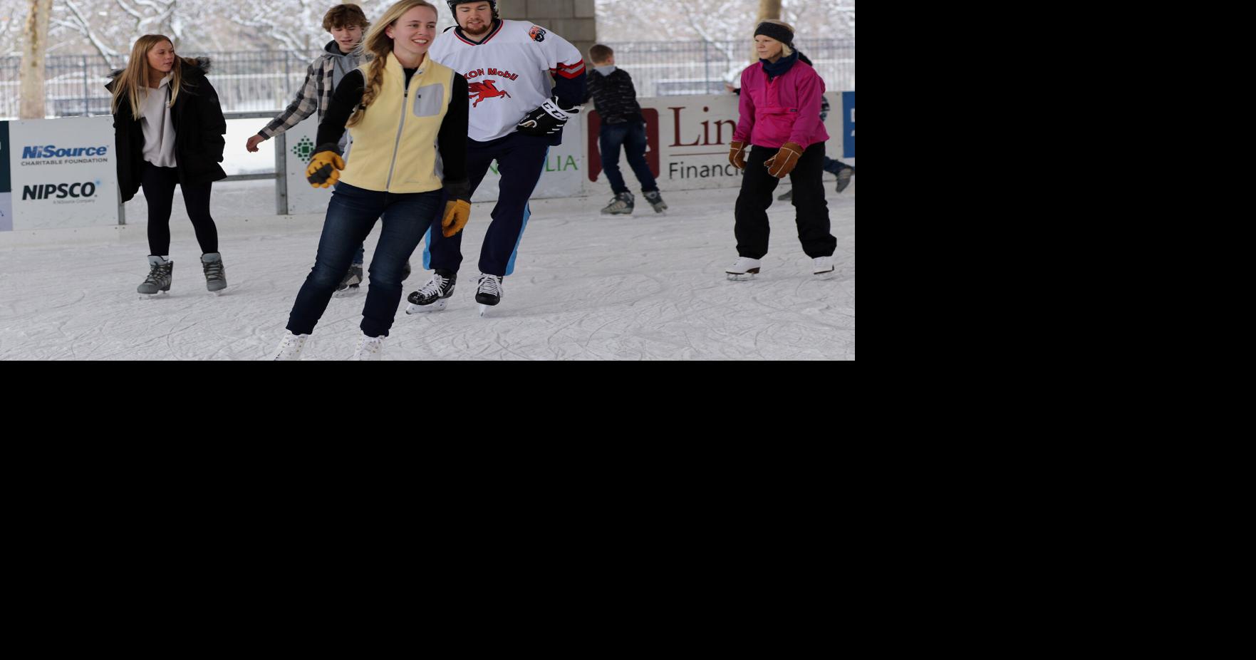 Fort Wayne ice rink remains cool after 20 seasons downtown | Local ...