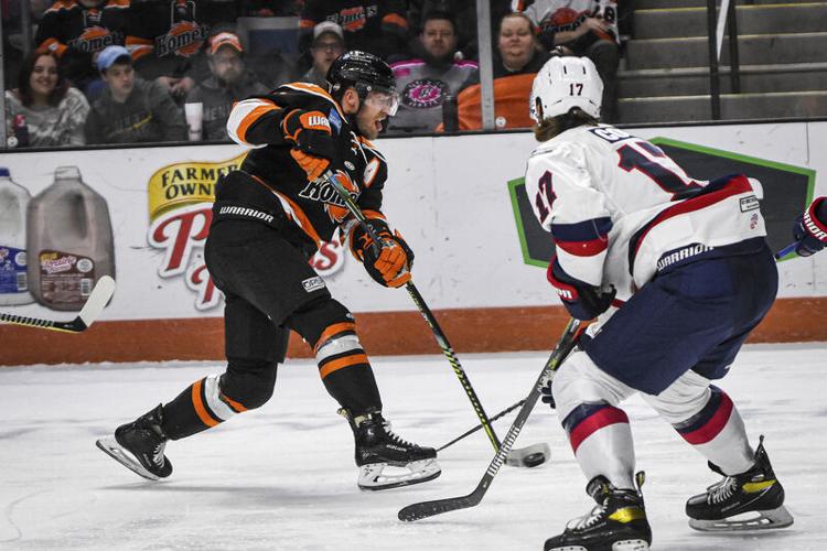Saturday Gallery Komets vs Kalamazoo | Photo Galleries | journalgazette.net