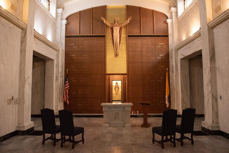 Boomers embrace personalized death trends | Business | journalgazette.net