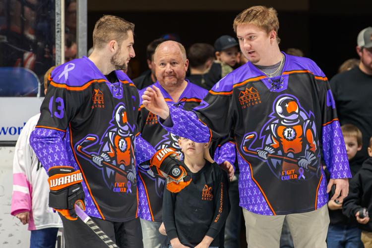 'The starts are killing us': Komets lose latest wild game 7-5, as Dove ...