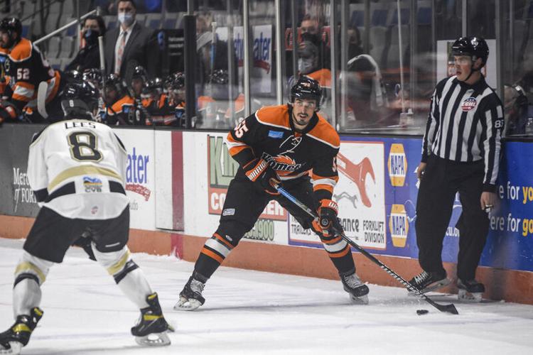 Friday Gallery Komets vs Wheeling | Photo Galleries | journalgazette.net