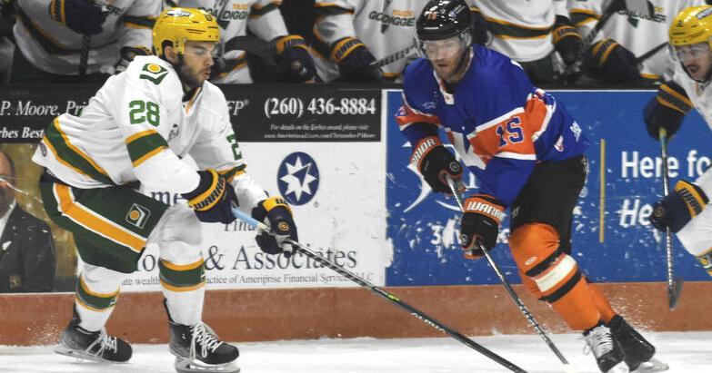 Komets salvage point at Bob Chase Memorial Game | Ice Chips ...