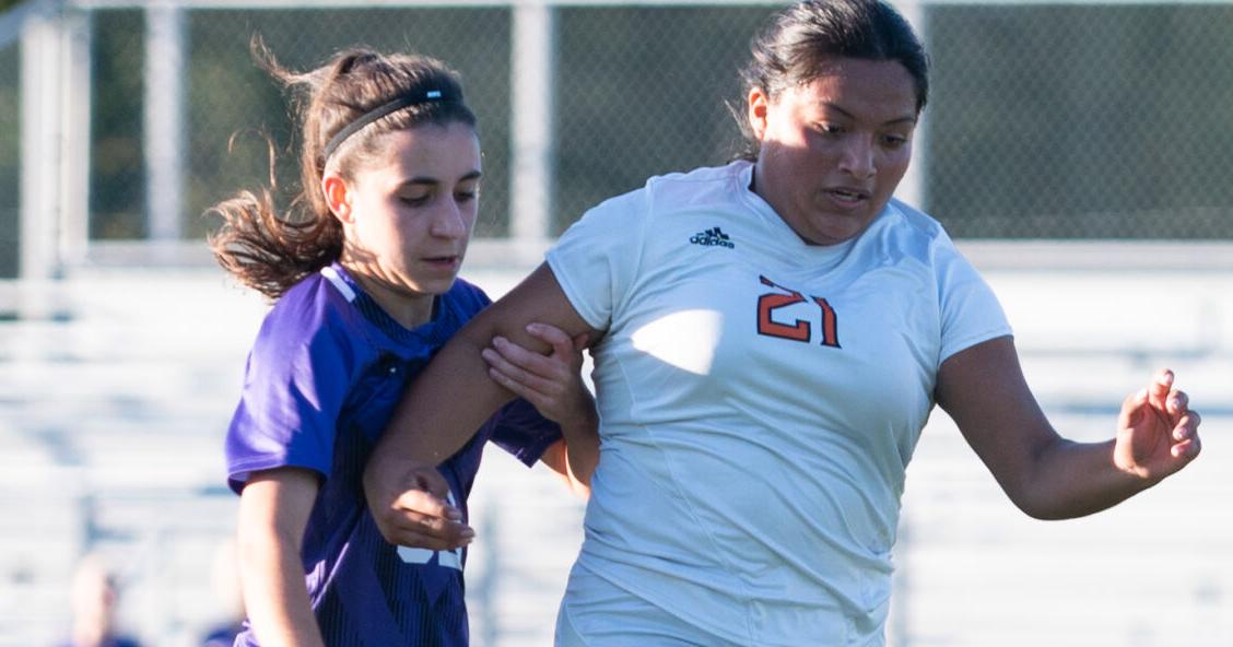 Northrop's Nury Sibri-Carmona named SAC Player of the Year | Preps Plus ...